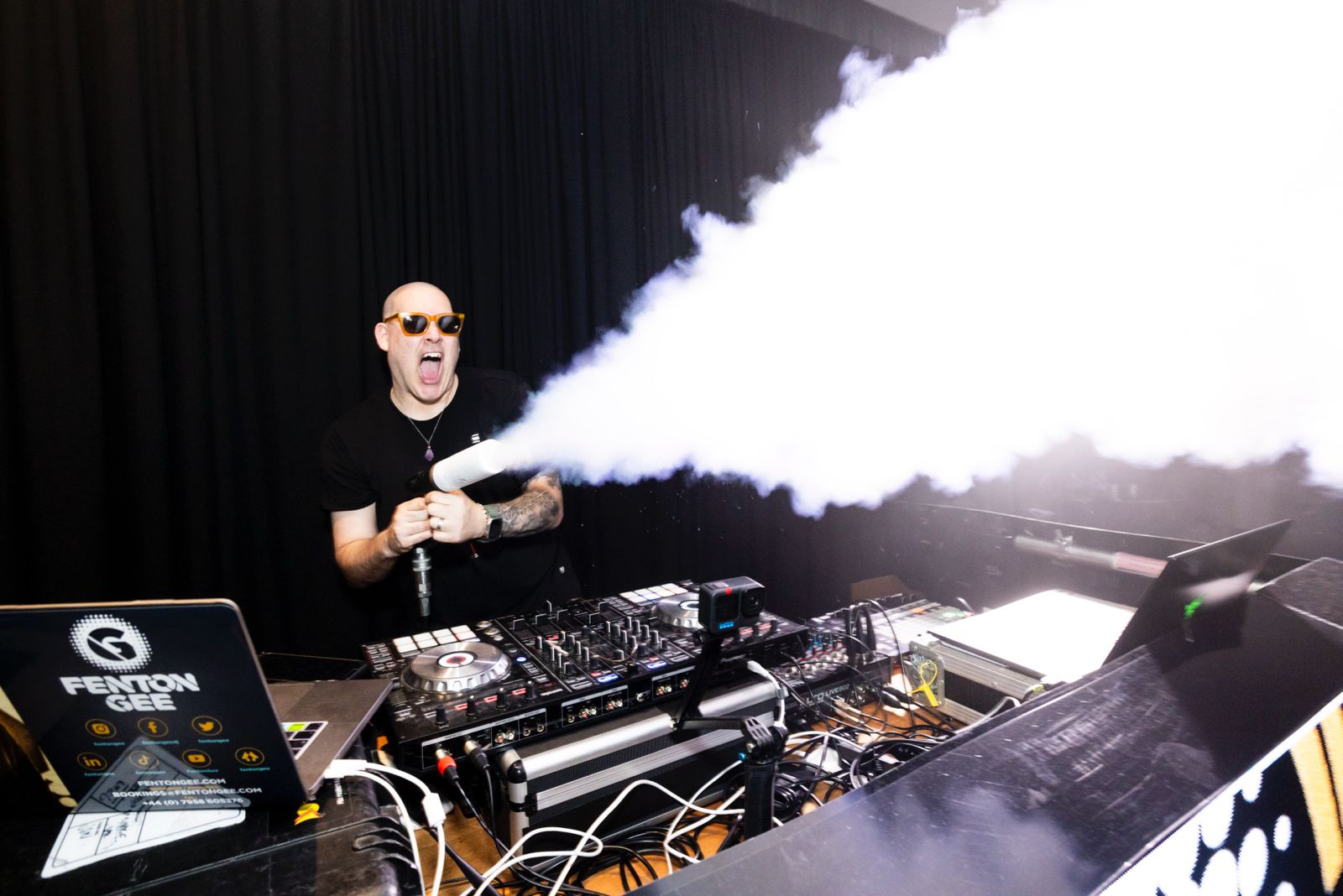 The Fenton Gee Experience – Immersive Luxury DJ Events London